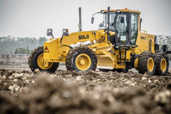 SDLG Graders: Precision and Efficiency in Roadwork | Babcock International