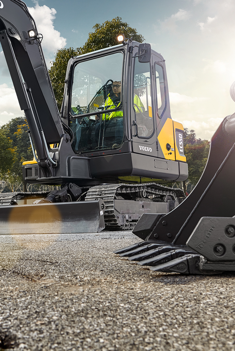 Volvo EC55D | Compact Excavators | Volvo | Products & Services ...