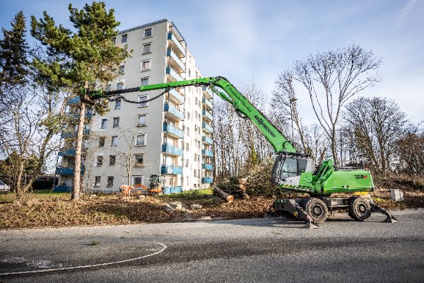 Sennebogen 728E Timber Handler: Precision and Performance | Babcock ...