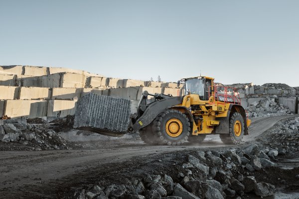 L350H Loader | Volvo | Babcock International